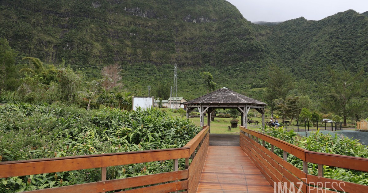 Météo : la marmite à riz de Matante Rosina parle de la pluie et du beau ...