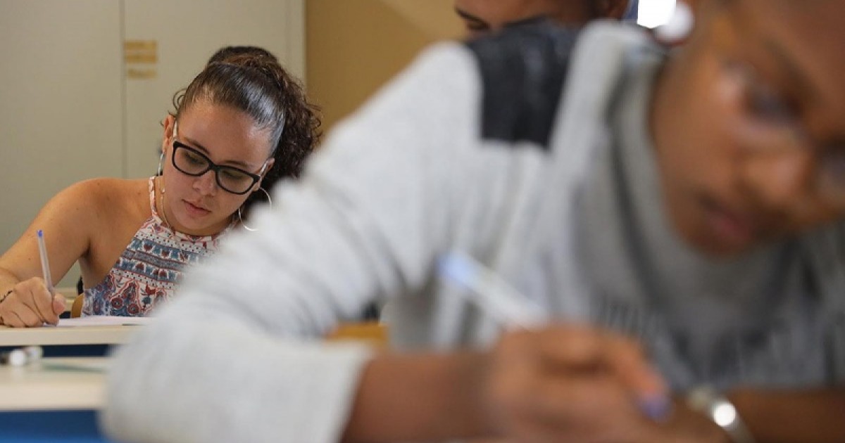 Bac 2021 : une part de contrôle continu introduite dès la classe de ...