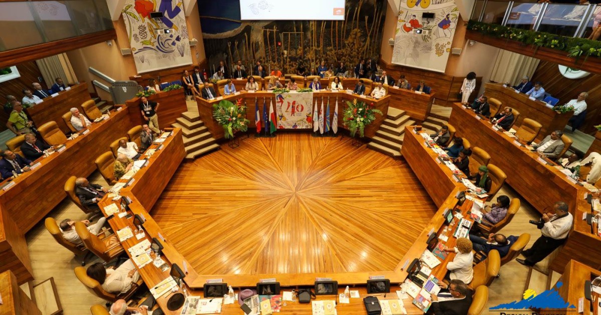 Retour sur les 40 ans de la Région Réunion