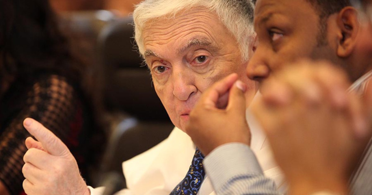 Municipales : le PCR et Thierry Robert main dans la main