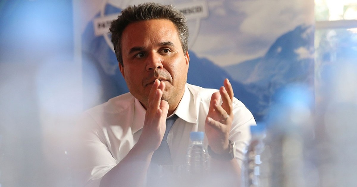 Double carton rouge en sept mois pour le sortant de la Région