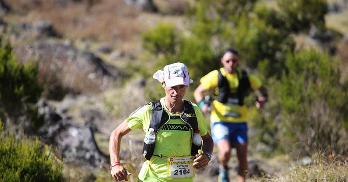 Antoine Guillon est le premier dans Mafate - Freddy Thévenin est deuxième