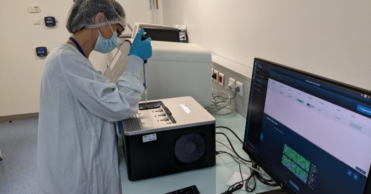 CHU : un nouveau séquenceur ADN pour le laboratoire de microbiologie