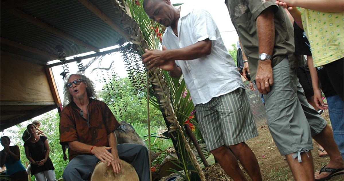 Kaz kabar de Danyèl Waro