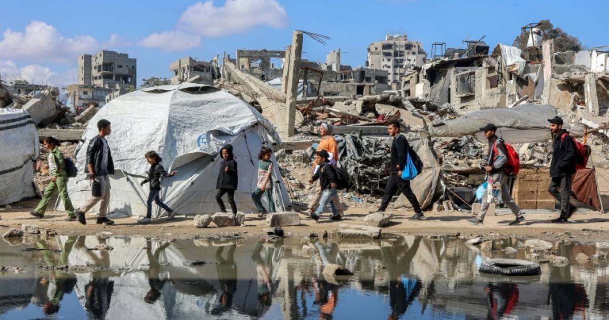 Israël exclut l'entrée d'aide dans Gaza devenue "fosse commune" selon MSF