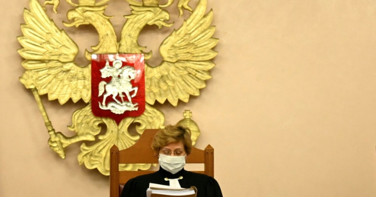 La justice russe se penche sur la dissolution de l'ONG de défense des ...