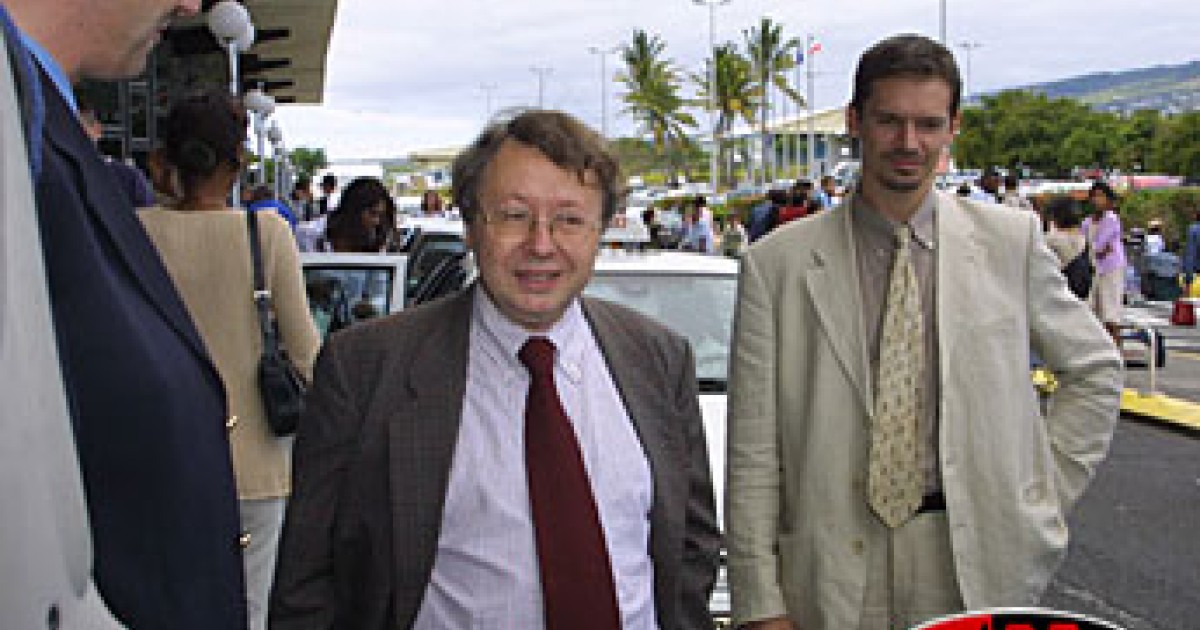 Bernard Boëne remplace Christian Merlin