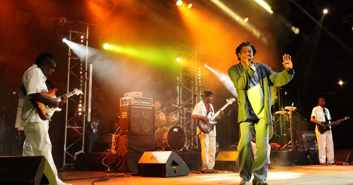 Saint-Denis : le groupe Cassiya fête ses 30 ans de carrière