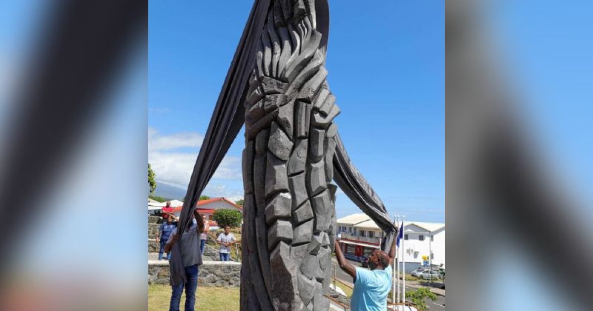 La ville de Sainte-Rose se pare d'une sculpture de David Imaho
