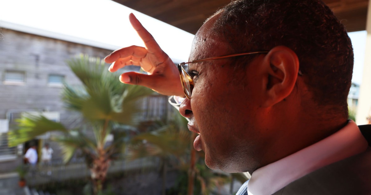 Fly-Li et Fly-Wi, visite ministérielle de Pap Ndiaye, manifestation et ...