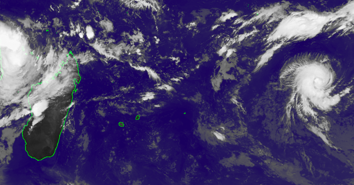 Dingani évolue en tant que forte tempête tropicale