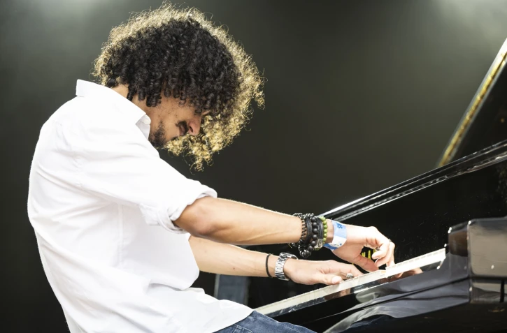 Pianiste professionnel, le Réunionnais William Mendelbaum à la conquête ...